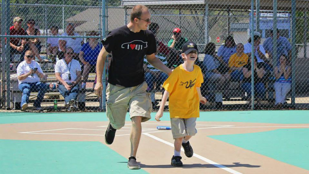 Volunteer - Moody Miracle Field